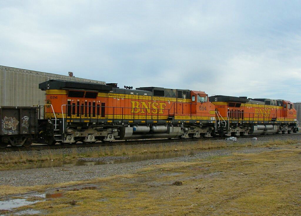 BNSF 684